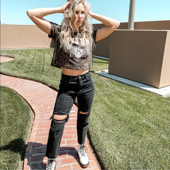 zutter | Tops | Zutter World Tour Cropped Tie Dye Graphic Tshirt Short ...